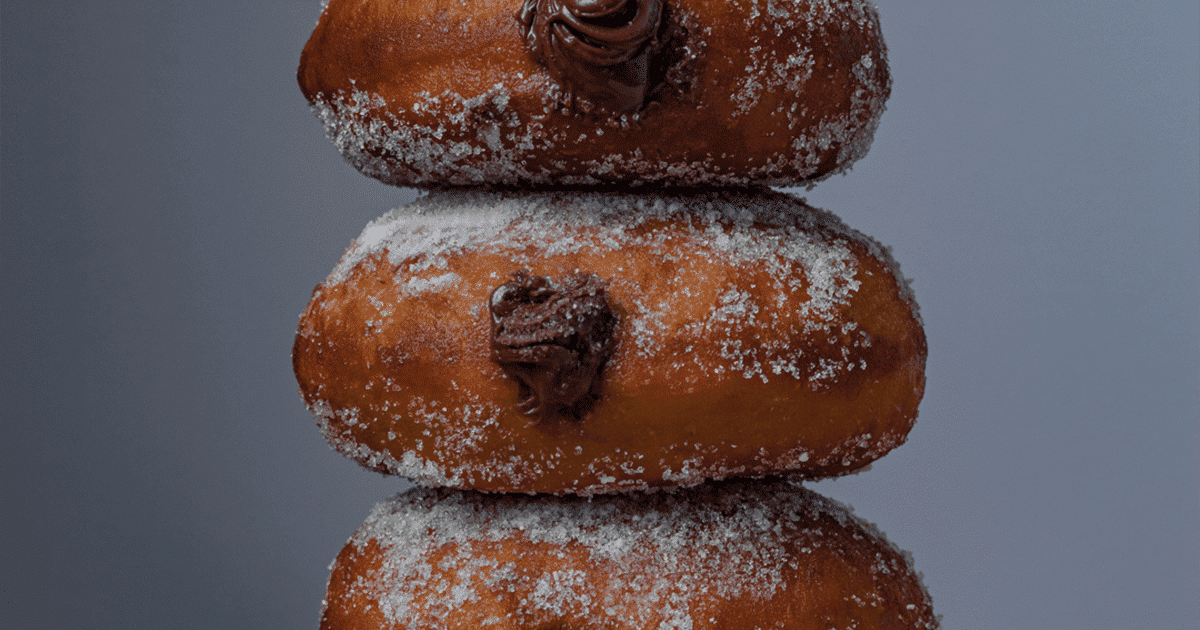 Beignets chocolat à la purée crue de pistache @BeautyFood Cooking ...